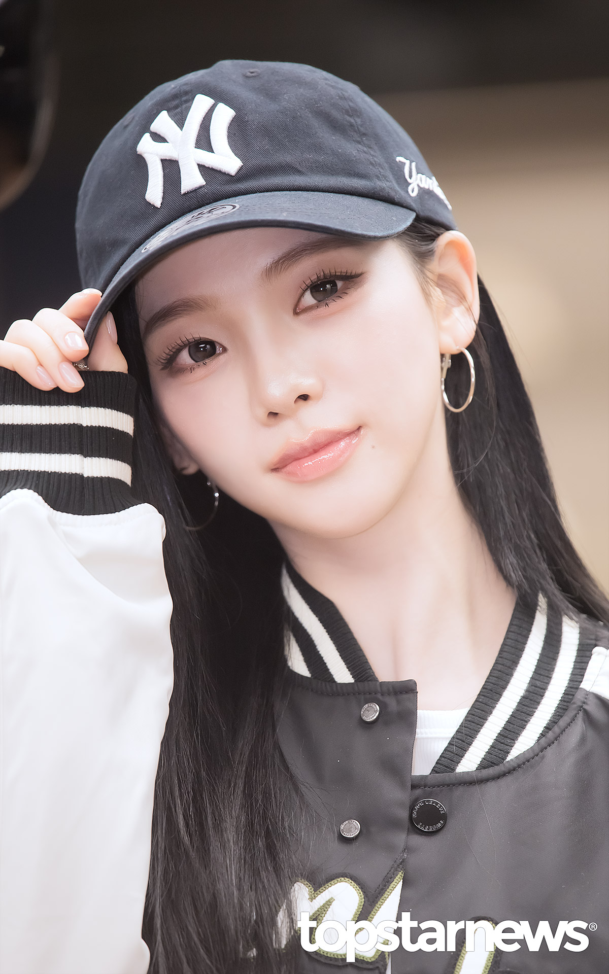 250922 aespa KARINA at MLB Seongsu Store Event - Wikiasias